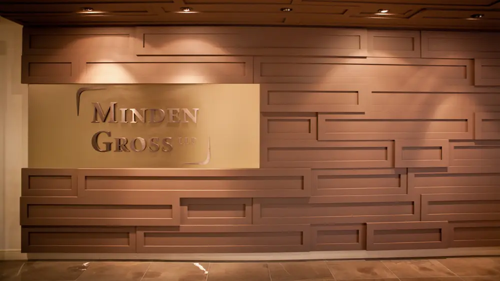 Minden Gross: Corporate Headshots and Photography